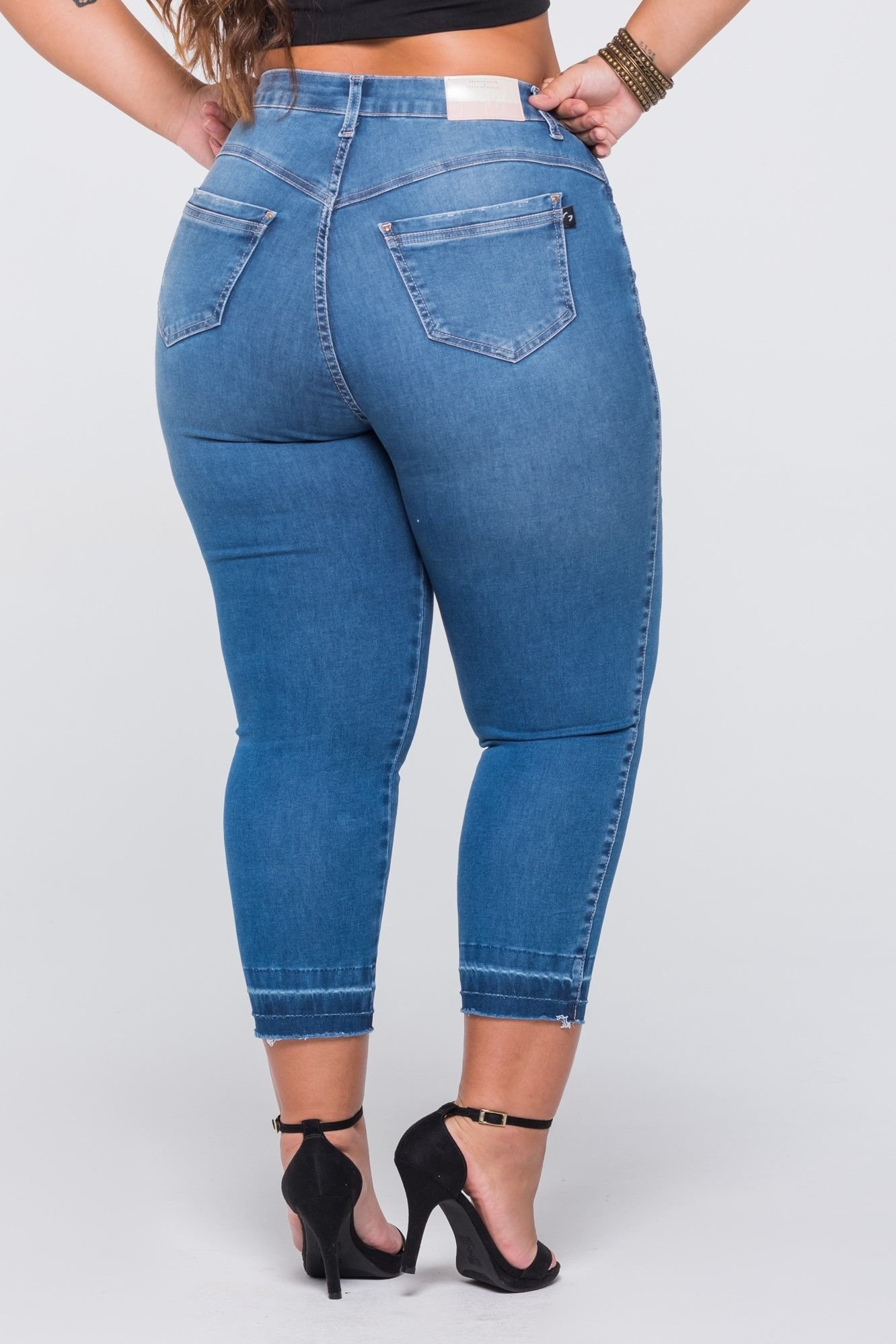 Calça Jeans Cropped Plus Size Chapa Barriga - Geração Moderna
