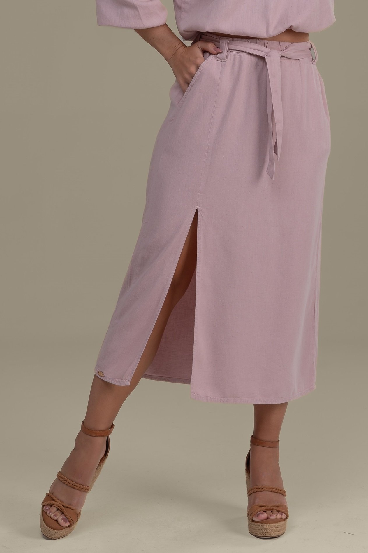 Saia Midi de Linho Eko com Fenda - Rosa Claro